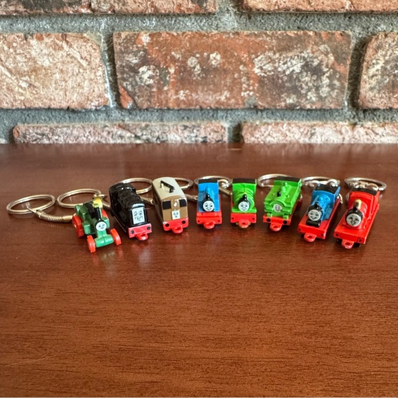 ERTL | Other | Rare Ertlminiature Diecast Thomas Friends Keychains ...